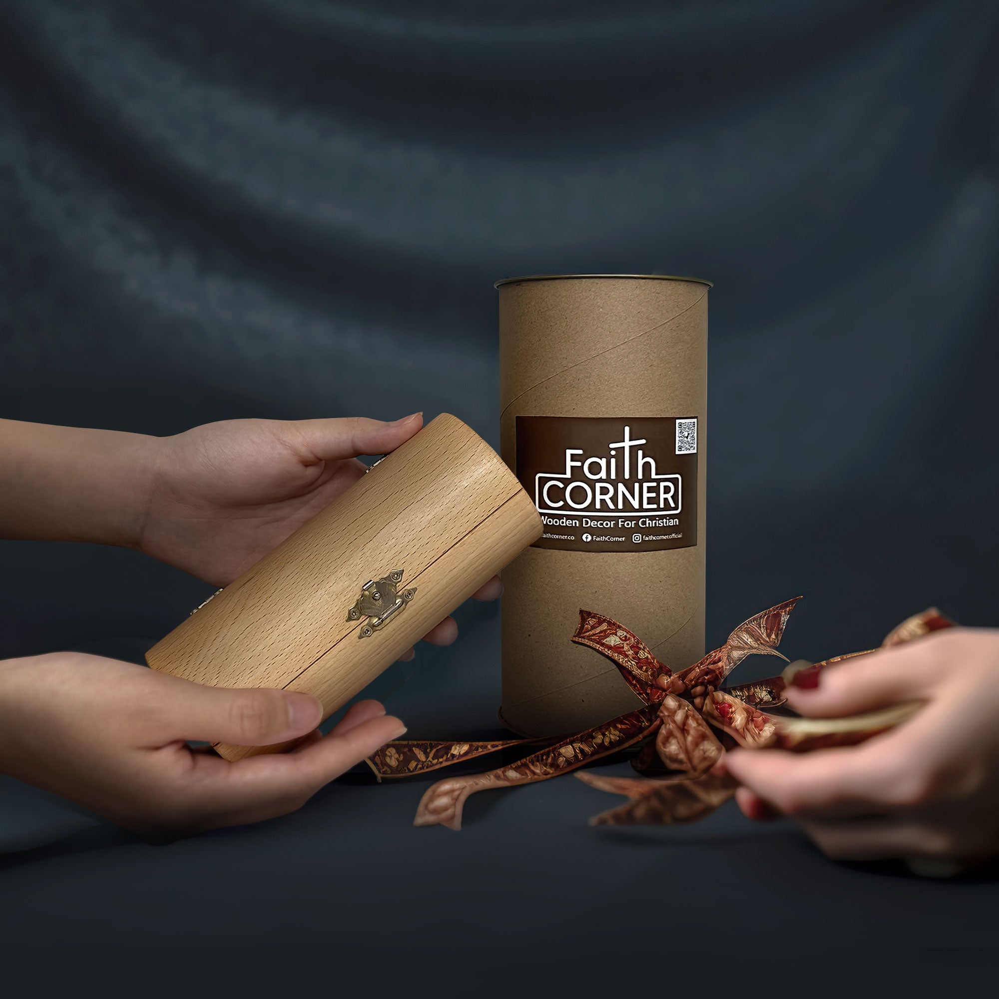 Wooden Decoration For Christian – FaithCorner